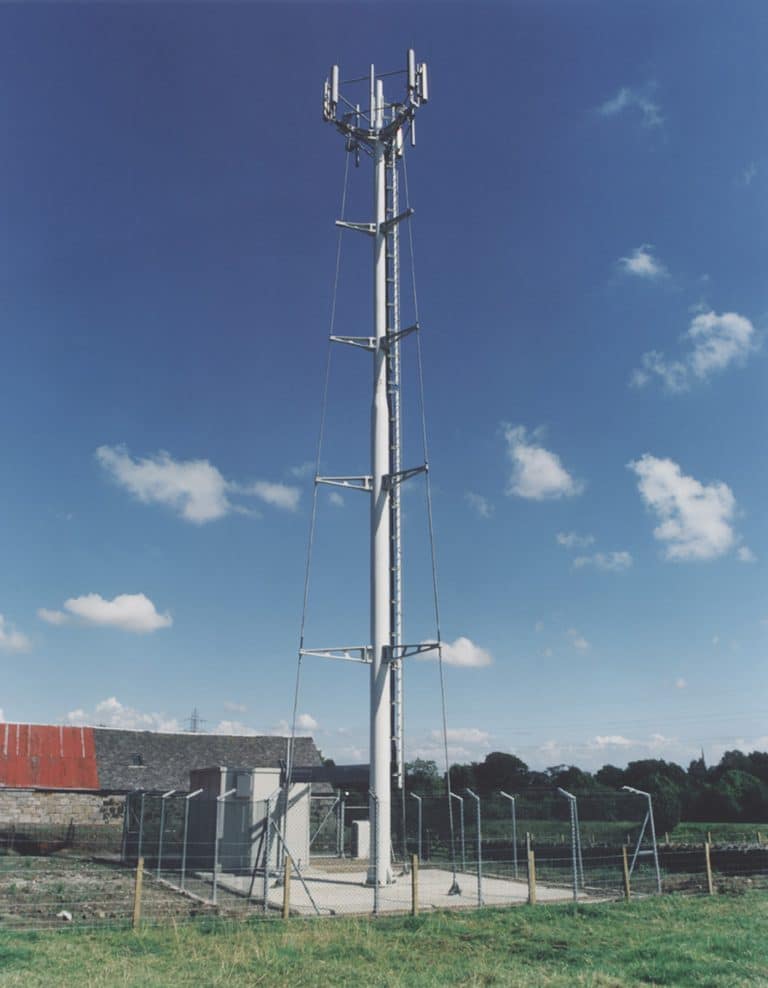 DC140 – GUYED MONOPOLE | Dynamic Concepts